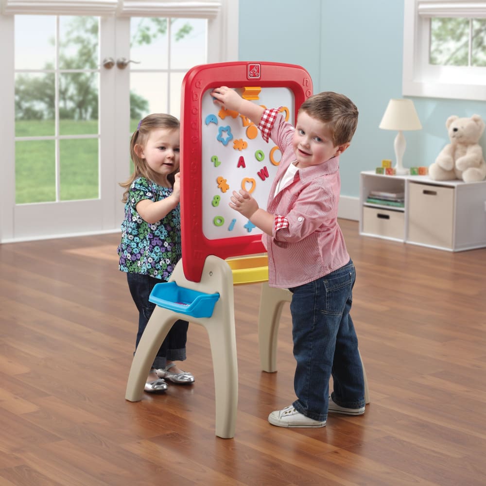 Step2 All-Around Easel for Two | ShelHealth