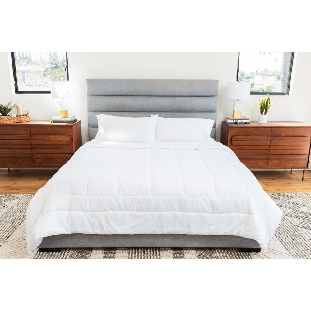 ArcticLUX Temperature Regulating TENCEL Comforter (Assorted Colors and ...