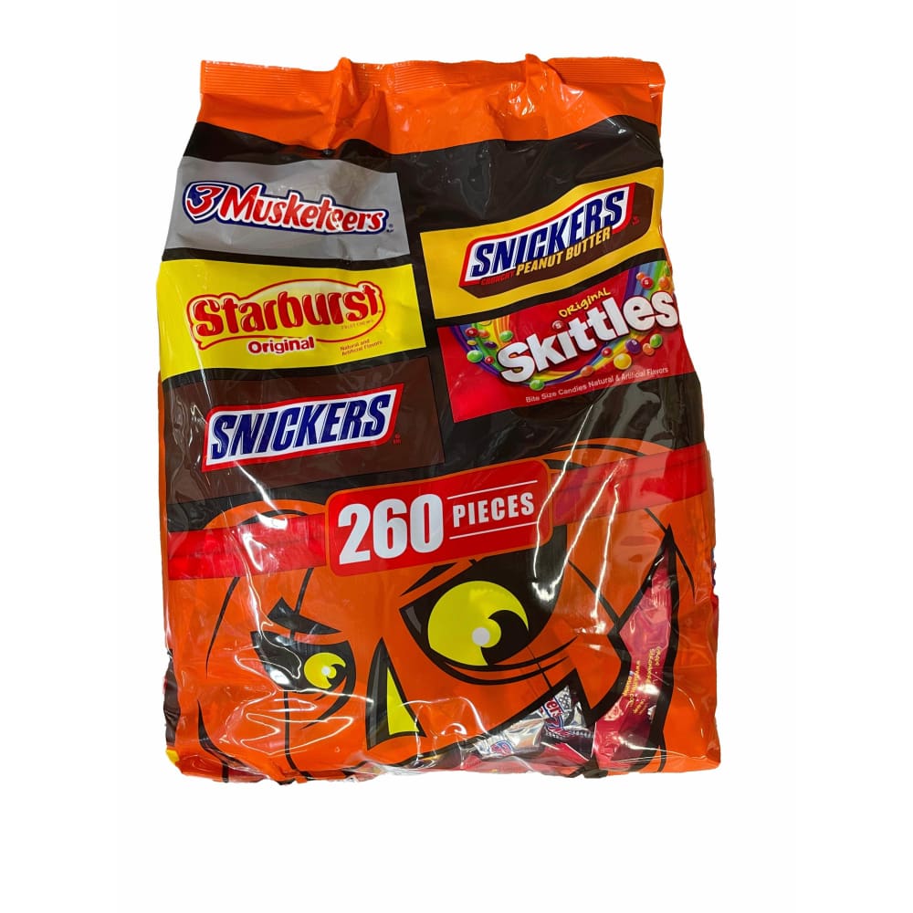 Skittles, Snickers & More Bulk Halloween Candy Variety - 80.36oz/260Ct ...